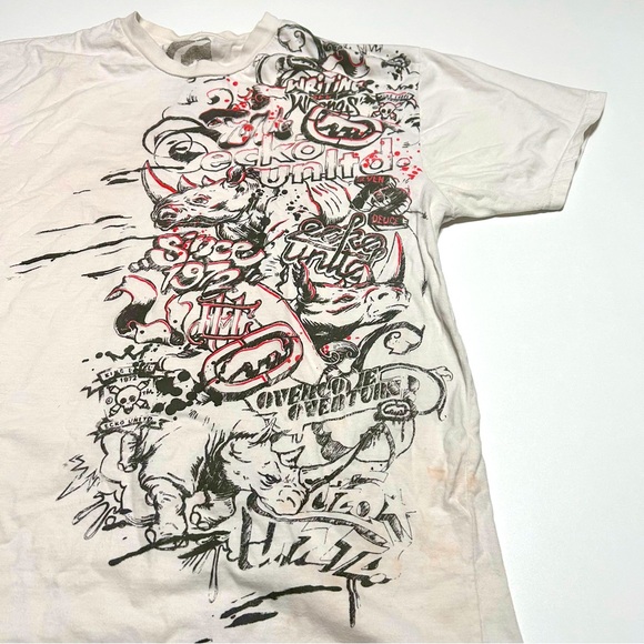 Ecko Unlimited | Shirts | White Ecko Graphic Tee | Poshmark